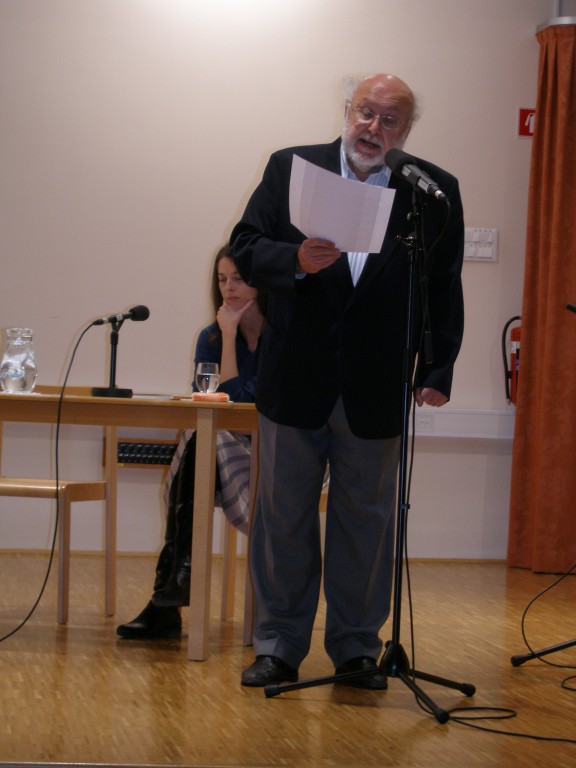 Javna radijska oddaja programa Ars Radia Slovenija | Galerije ...